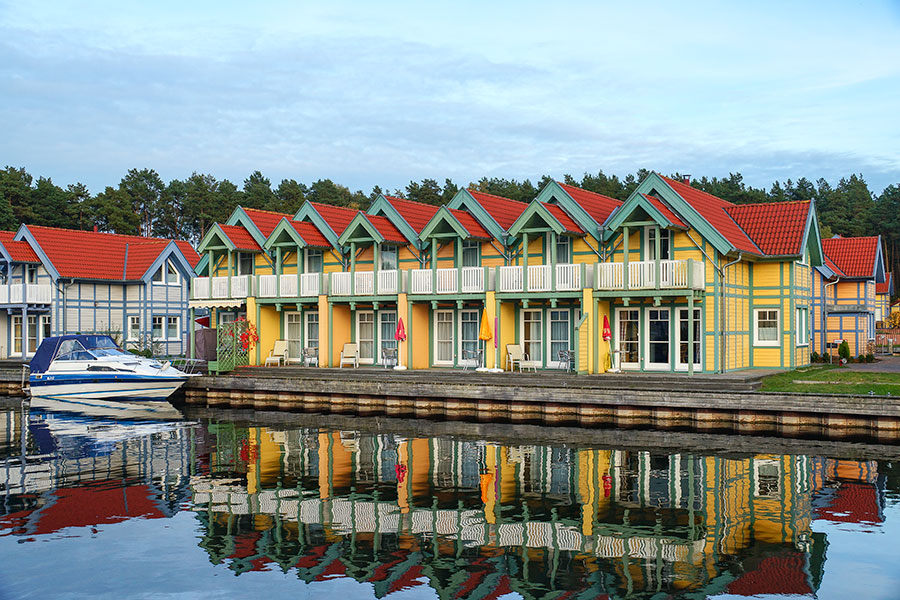 Häusergruppe R auf der R-Insel - Ferienhaus Hafendorf Rheinsberg